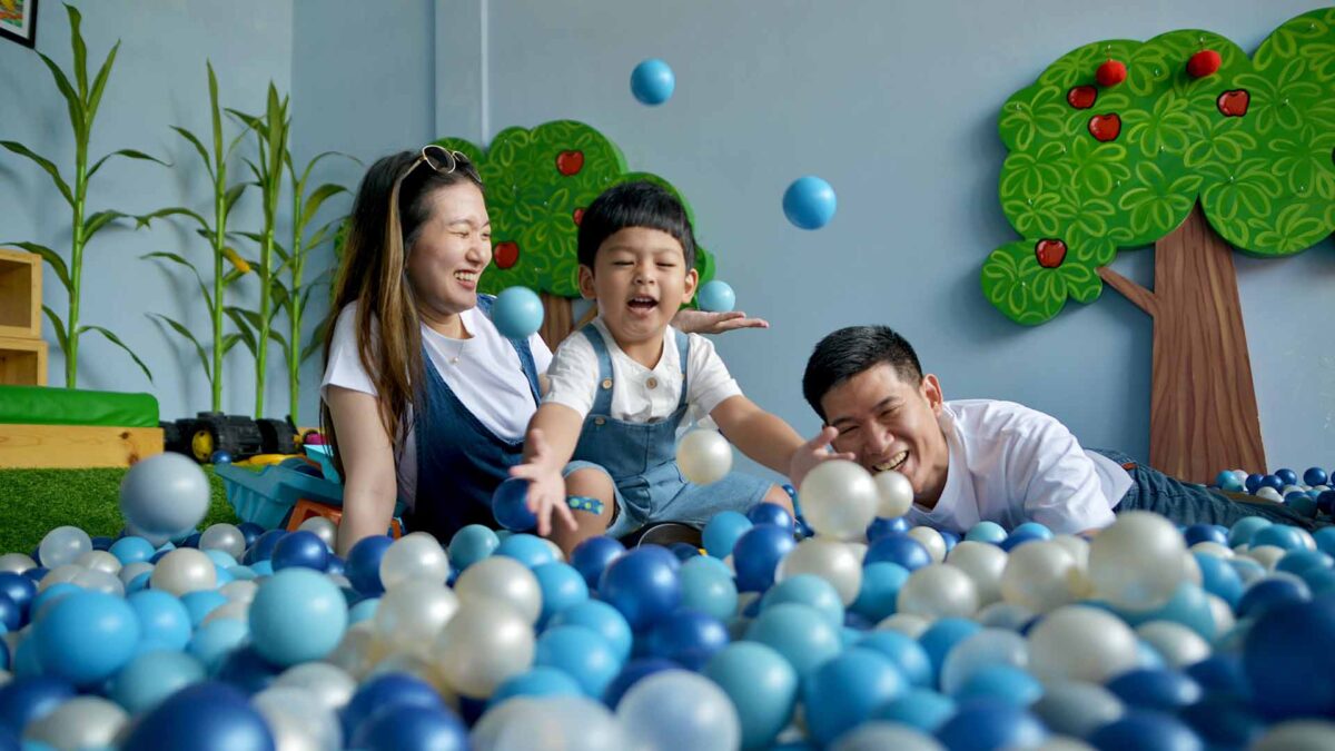PlayGround Indoor – Suraloka Interactive Zoo
